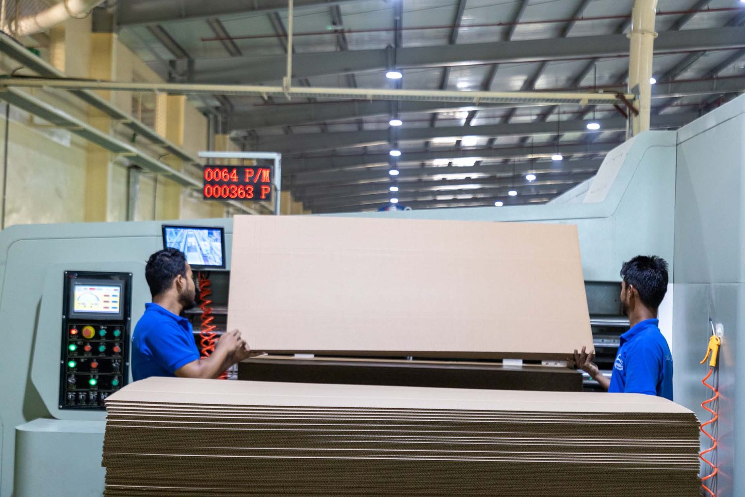 Production: Best Packaging Box Supplier Dubai | No. 1 Corrugated Box ...
